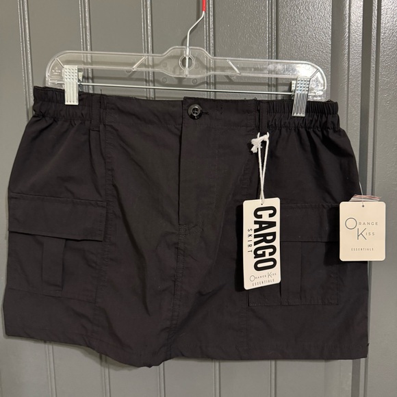 Orange Kiss Essentials | Shorts | Nwt Orange Kiss Essentials Black ...